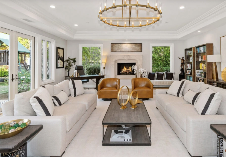 Pastor Sarah Jakes Roberts Selling L.A.-Area Estate for $9.5 Million ...