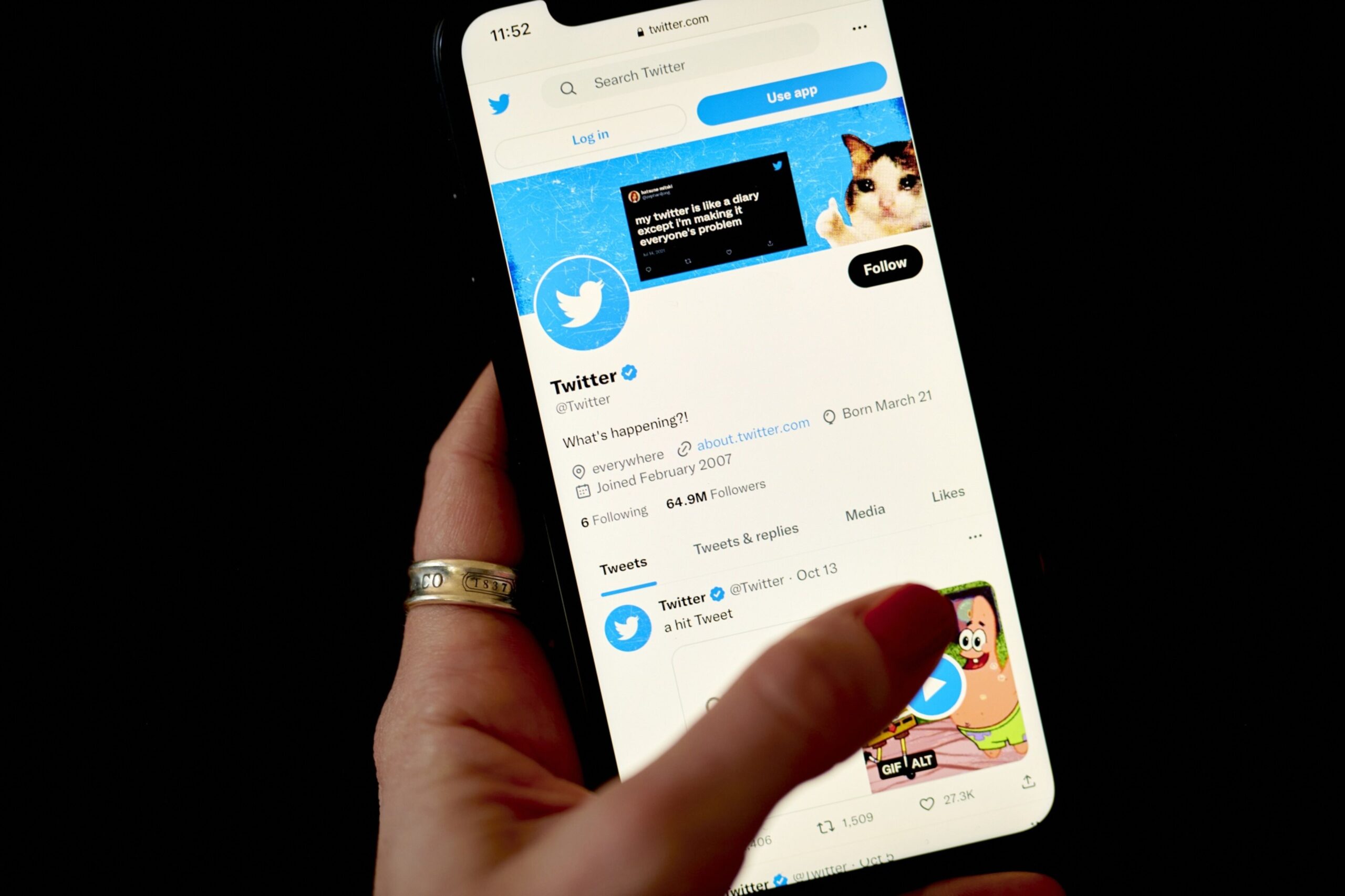 Companies Now Must Pay Twitter for Blue Check Marks to Advertise
